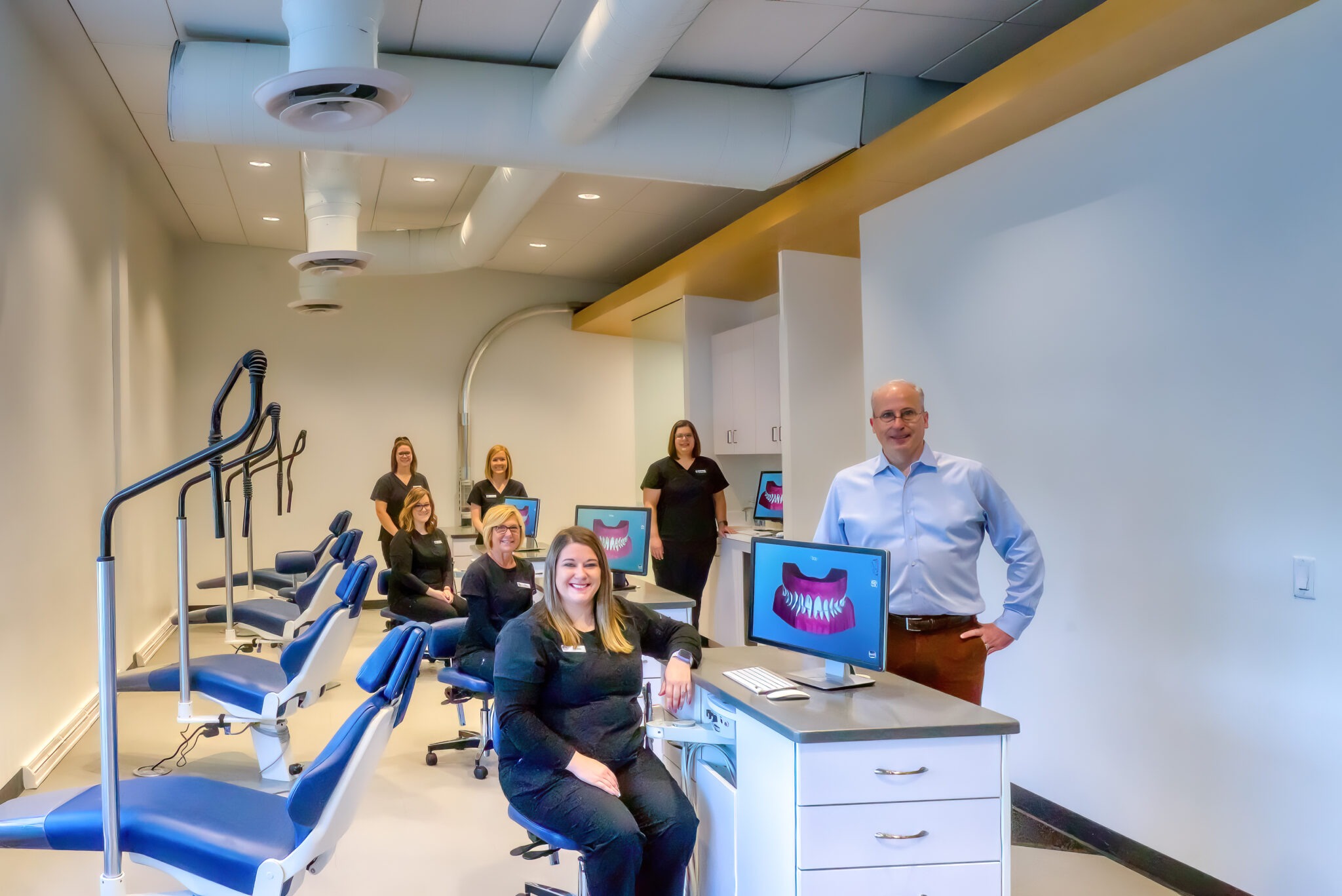 The Difference Between an Orthodontist and a Dentist | Howard Orthodontics